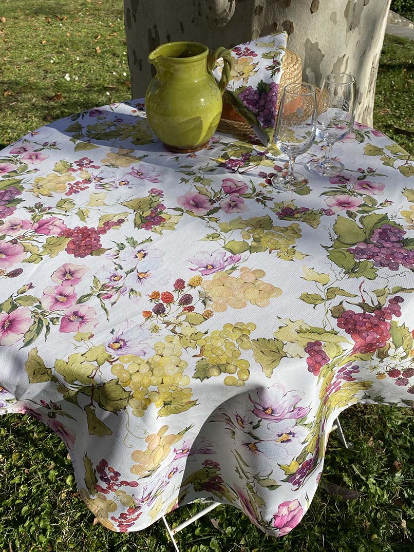 French Country Tablecloth l Melbourne l Australia l New York l Sydney l ...